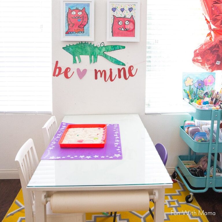 Valentine Sight Word Activity - Fun with Mama